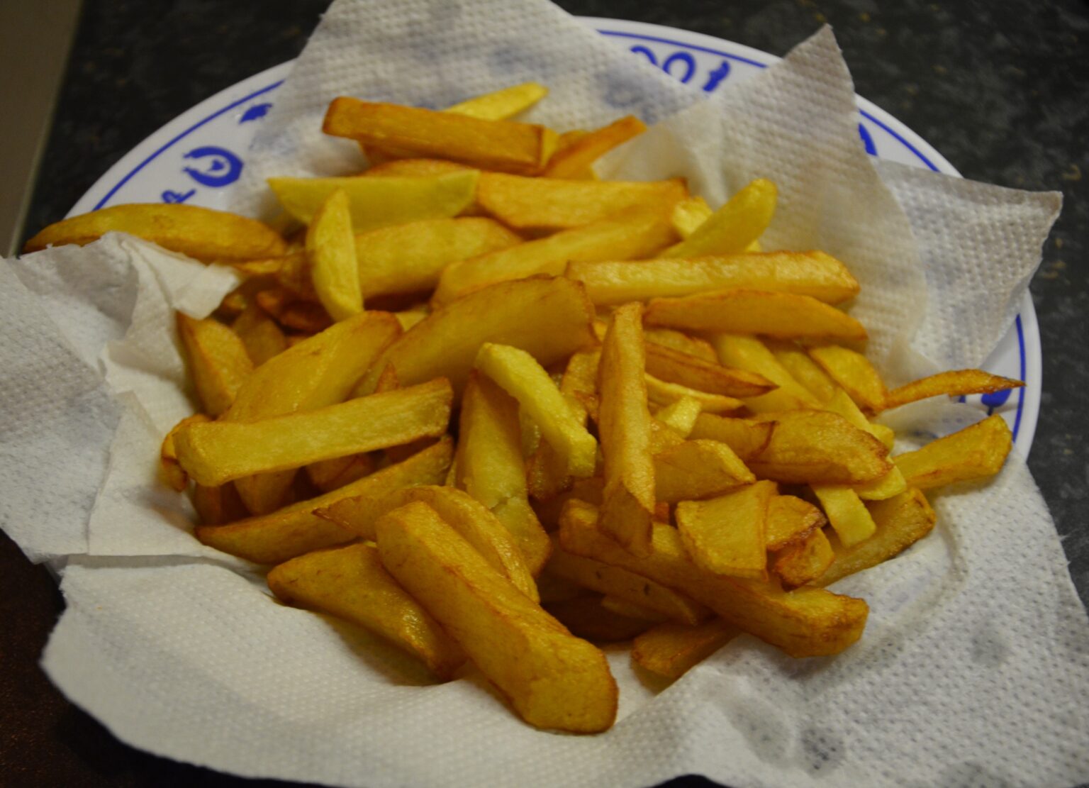 Traditional Dutch Food: Friet or Patat or Fries - CosetteIsCookin'